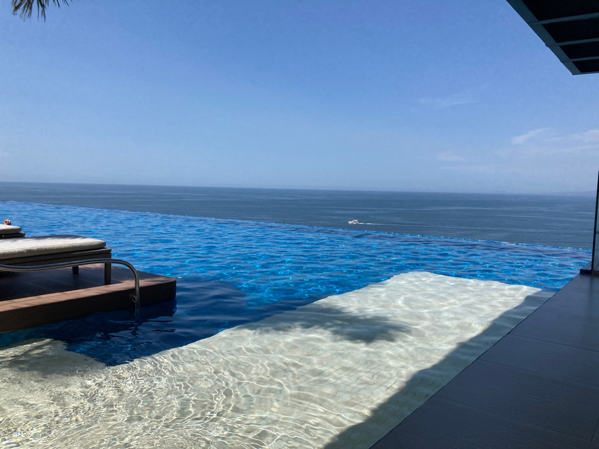 Penta Cream Matte - Glass Mosaic by ONIX